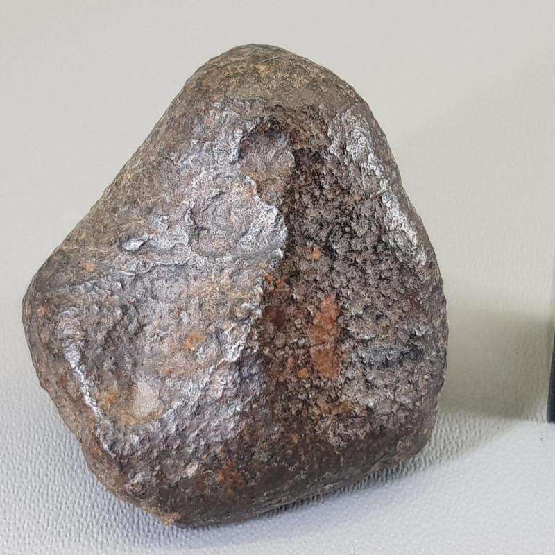 Meteorites: Types and Pictures of Meteorites Rocks - Jotscroll